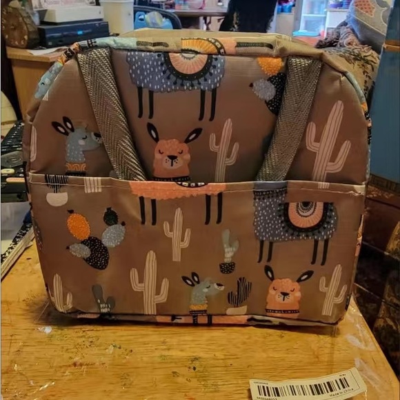 Bonnie Boom | Bags | New Bonnie Boom Cute Insulated Lunch Box | Poshmark